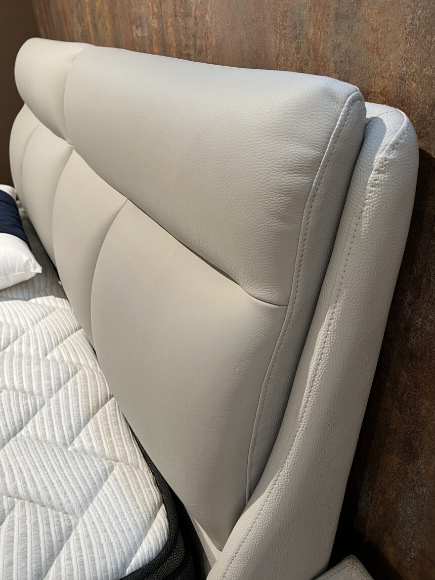 Simple Life - DeRUCCI Toronto